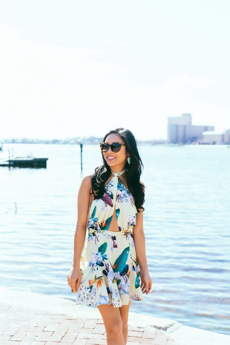 Paradise Print :: The Perfect Floral Ocean Dress - Color & Chic