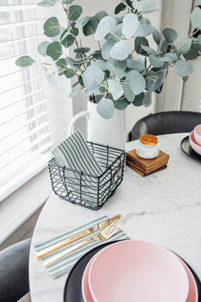 Easy, Affordable Table Setting for our Small Dining Room - Color & Chic